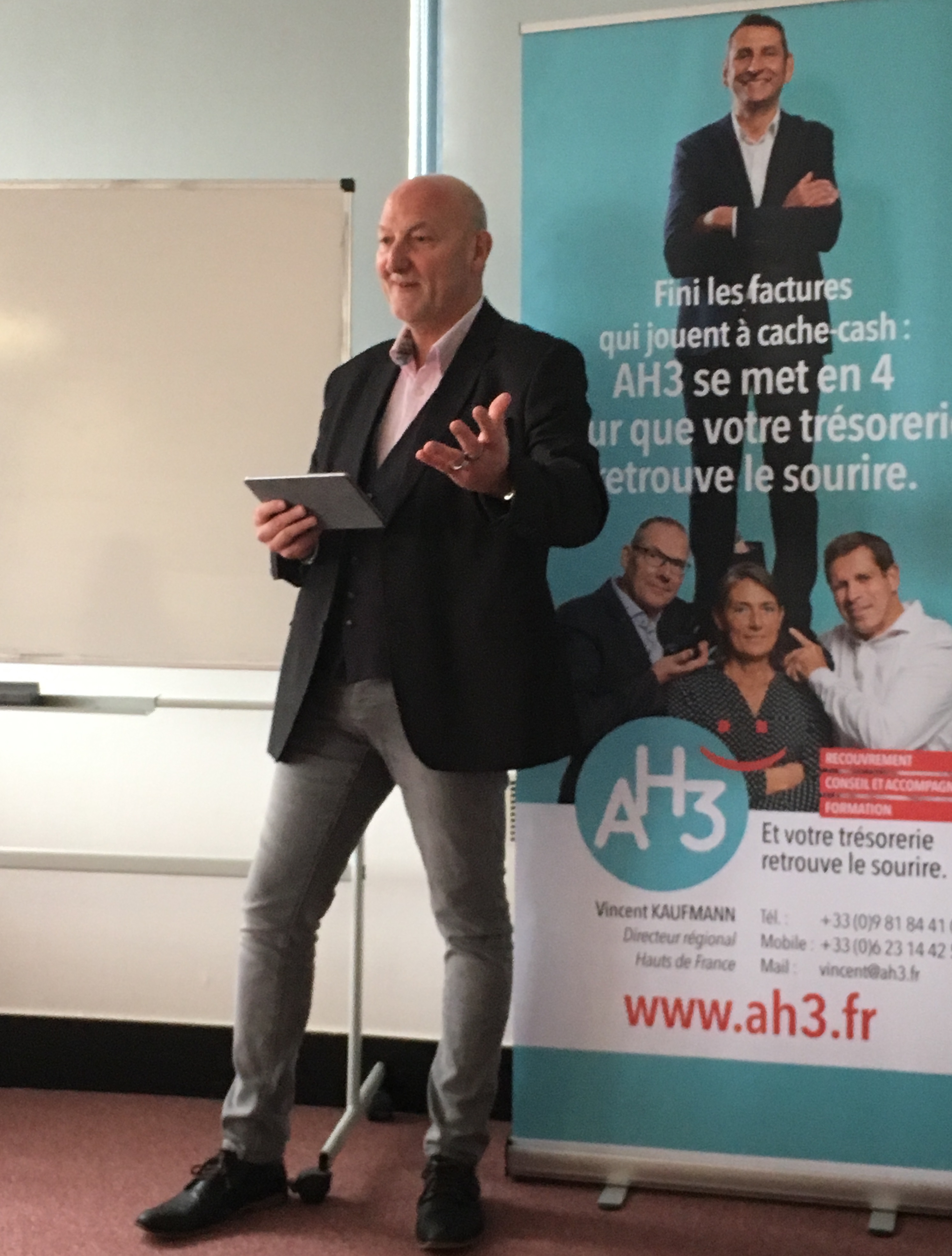 BUSINESS & COFFEE AH3 à LILLE - AH3